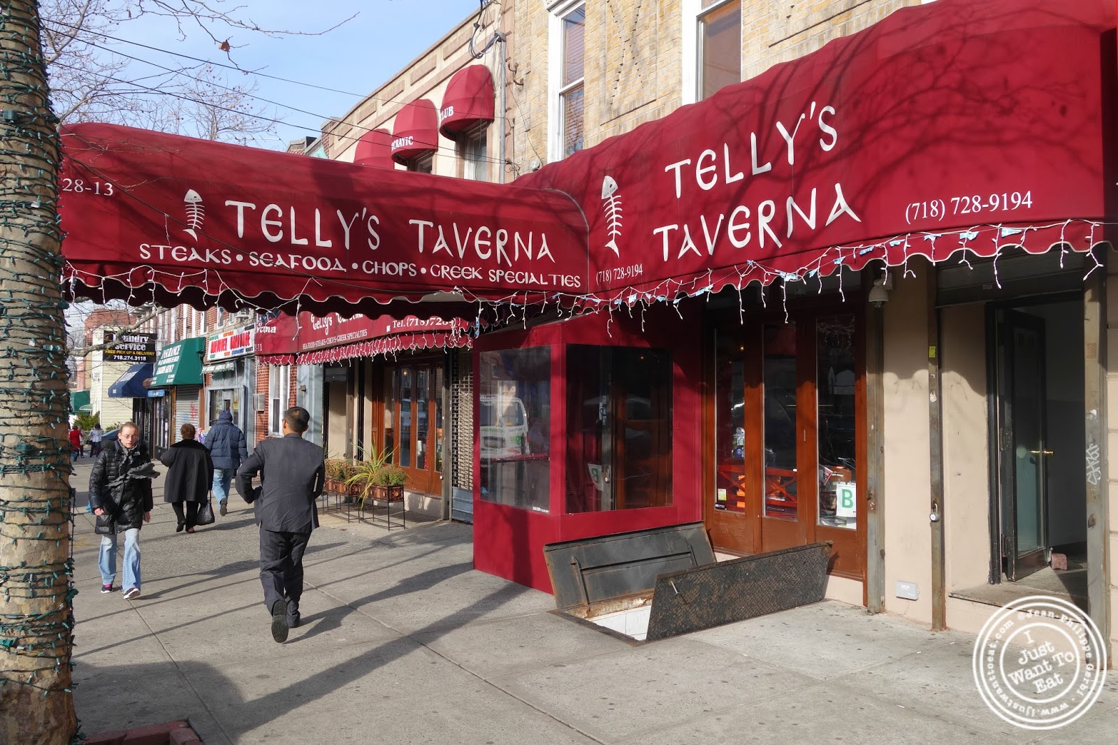 Lunch at Telly's Taverna in Astoria, New York | I just want 2 eat