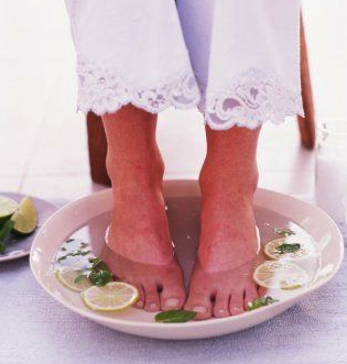 The Skin Health Revolution: Healthy Hands, Feet and Nails