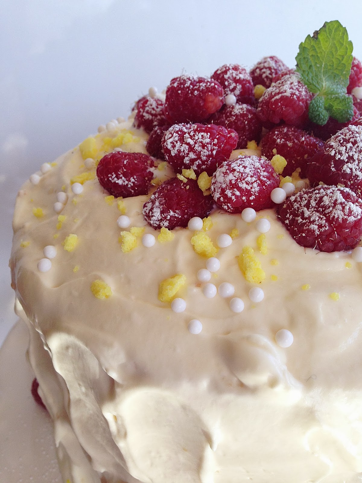 Lemon Raspberry Cream Cake - Purple Chocolat Home