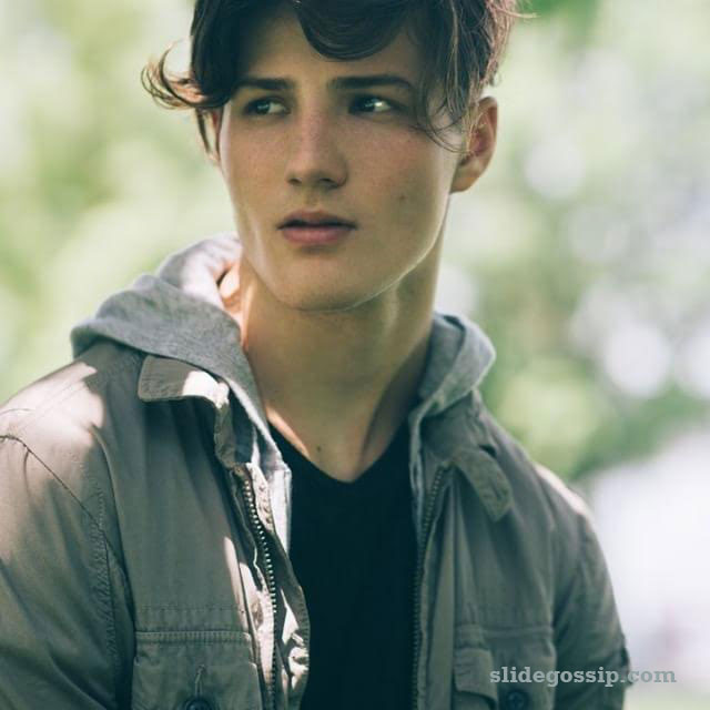 Lane Matthew Hitt, Super Model Tampan dari Amerika Yang Ramah dan ...