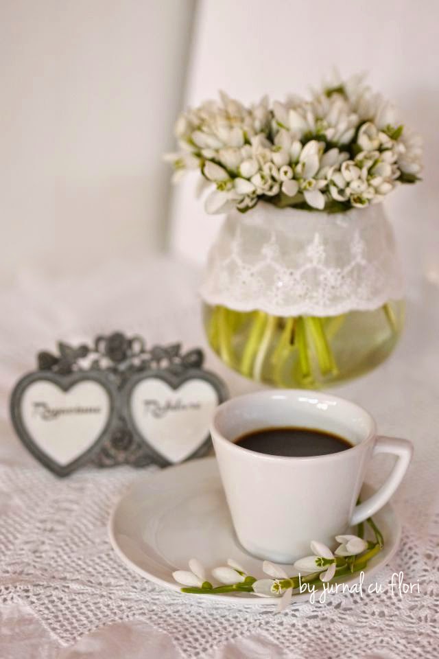 Jurnal cu flori: Friday flowers 9 : Shabby chic, ghiocei si 3R