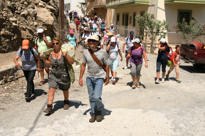 EXPLORE MOUNTAINS: ΠΕΖΟΠΟΡΙΑ ΤΣΟΥΤΣΟΥΡΑΣ - ΜΑΡΙΔΑΚΗ - ΑΓΙΟΣ ΝΙΚΗΤΑΣ