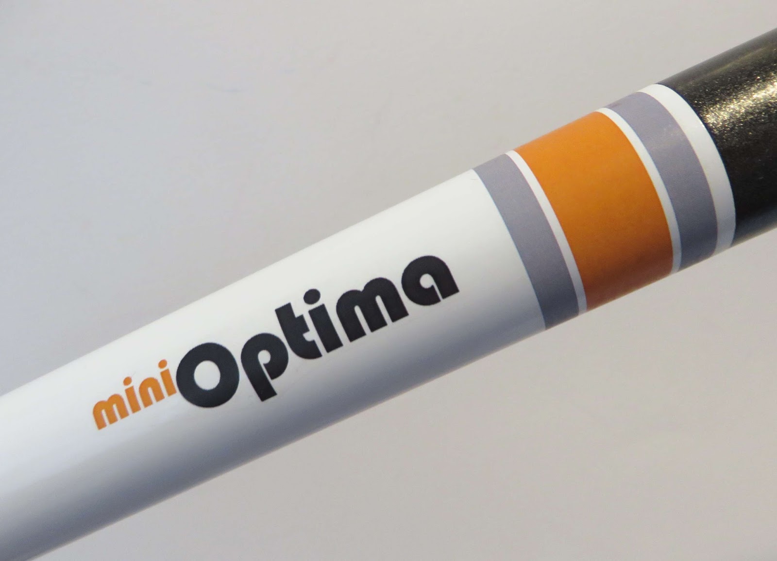 Model Rocket Building: Semroc Mini Optima Finished
