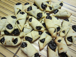 FoodieScoop: Hungarian Lekvar Cookies