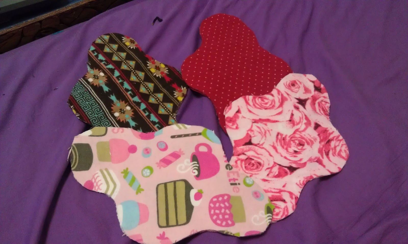 Little Lambs: Making Mama Cloth