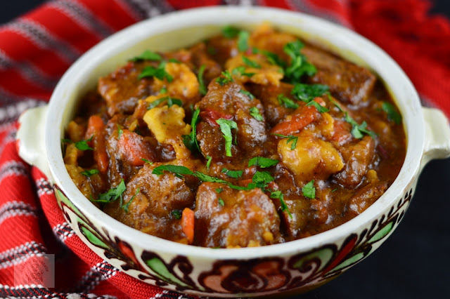 Gulas unguresc de vitel - CAIETUL CU RETETE