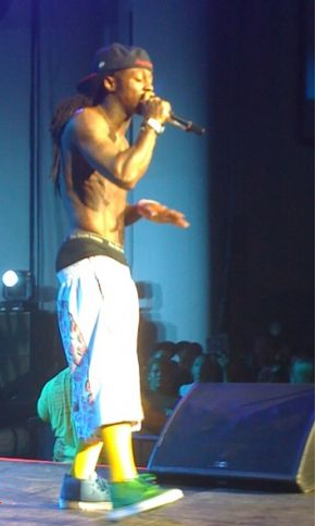 Male Celebrity Saggers (welcome to my eyes): LIL WAYNE