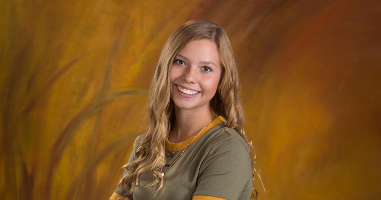 Lewis Photography: Marah - Oregon High School Senior Portrait - Lewis ...