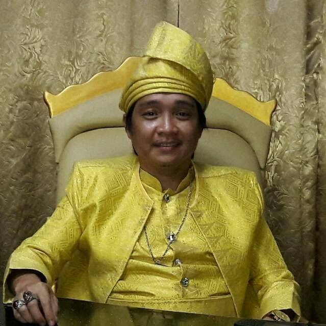 CV SULTAN MUHAMMAD ABDUL MOMIN DANIEL SYAH @PANGERAN ANAK DATUK SERI ...