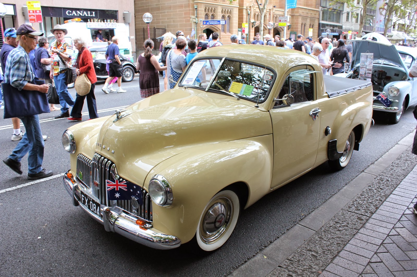 Aussie Old Parked Cars: 1952 Holden FX Ute
