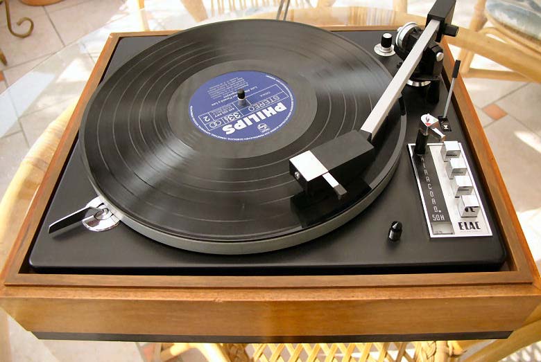 Elac Miracord 50H - культовая роликовая вертушка в Московском магазине ...