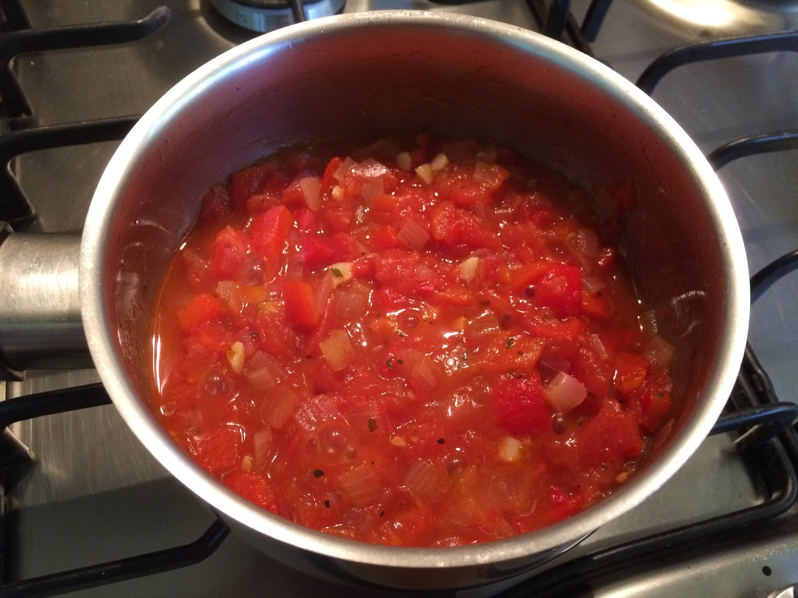 The Dietetic Degustation: Spicy tomato and roasted capsicum relish