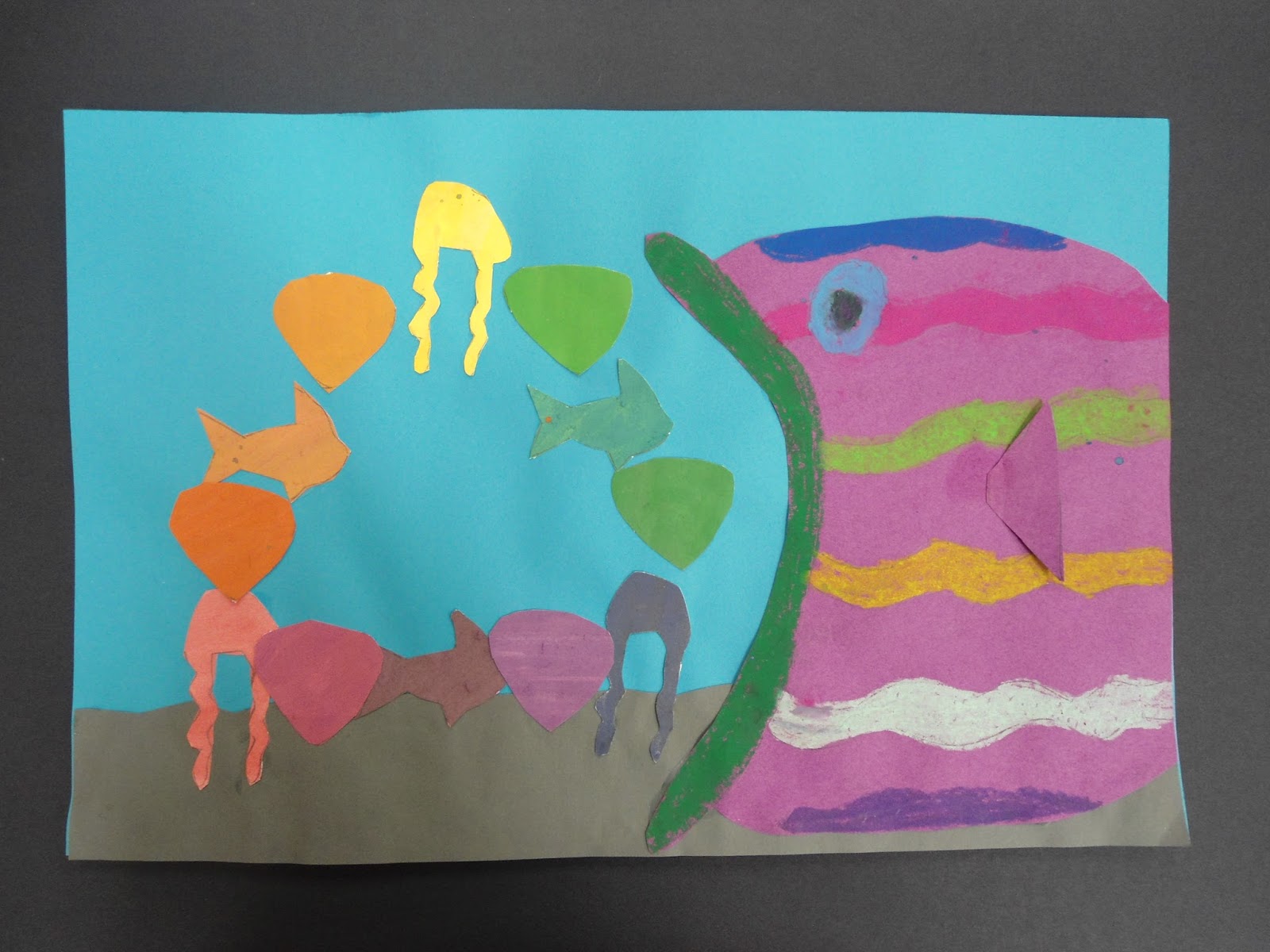 Park Art Kingdom: Color Wheel Fish