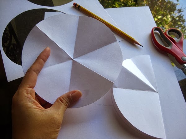 PAPER BASKET: Dividing Circle into Equal Parts Without Measurements