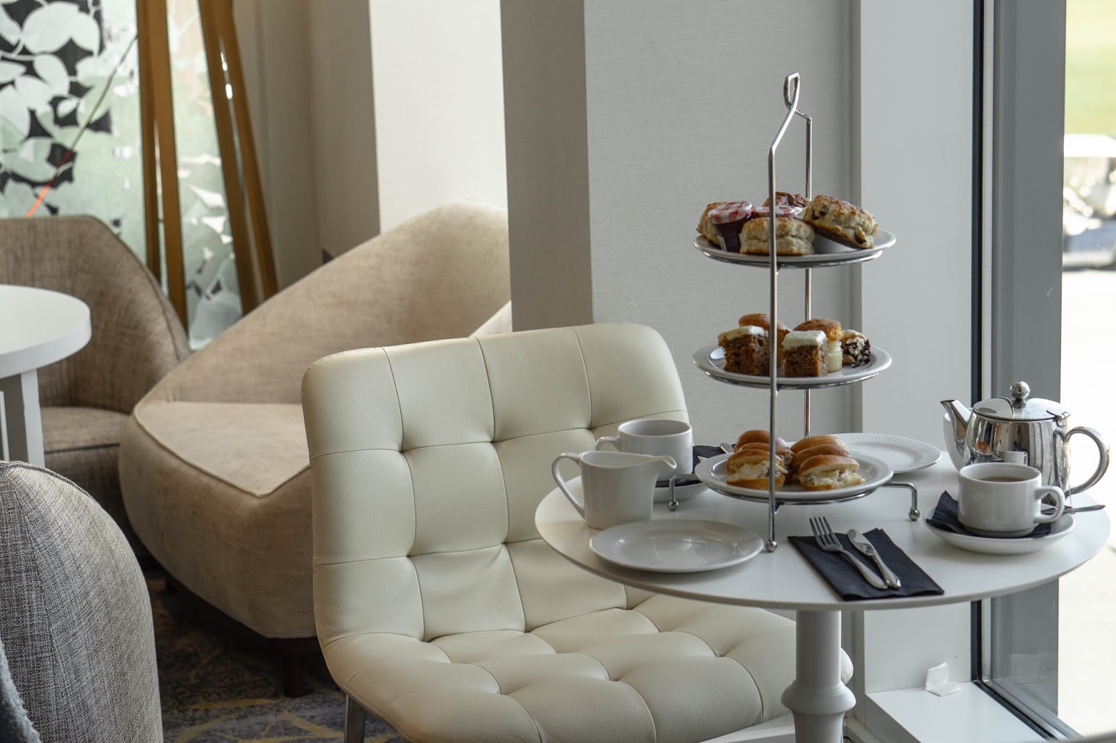 Spa Day and Afternoon Tea at Hilton Ageas Bowl - Eboni Ivory Blog