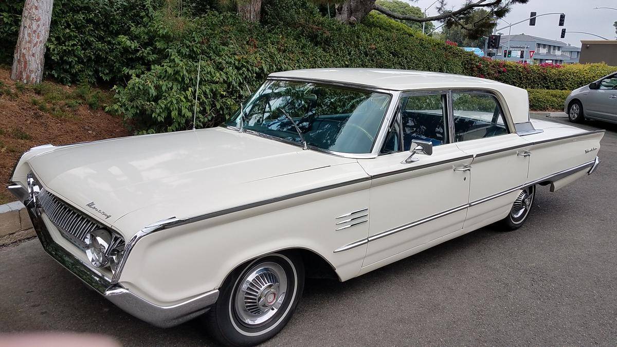 25th-Anniversary Breezeway Crew Cab: 1964 Mercury Montclair