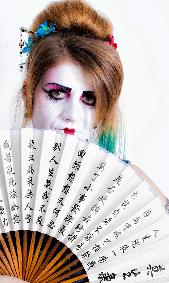 QLIO.ORG - FOTOS: Sesión Fotográfica Geisha Punk II