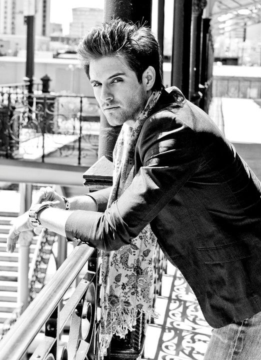 Beautiful B&W: Brennin Hunt by Frank Melfi