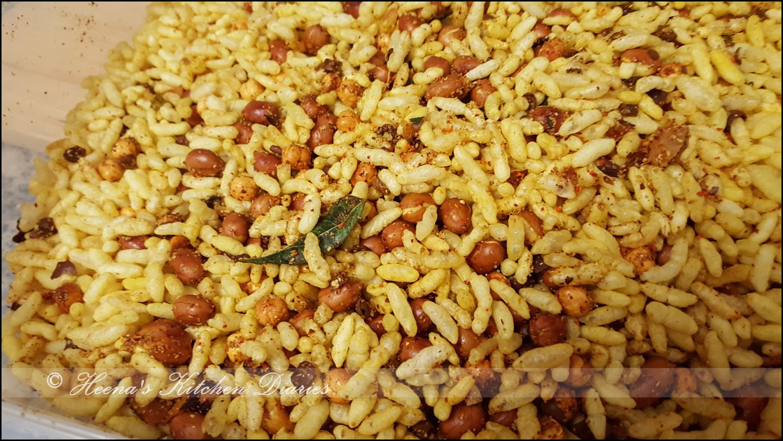 Heena's Kitchen Diaries: Masala Mamra | Spiced Indian RicePuffs