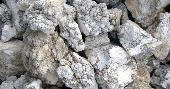 Heaven can wait : Healing Properties of Howlite