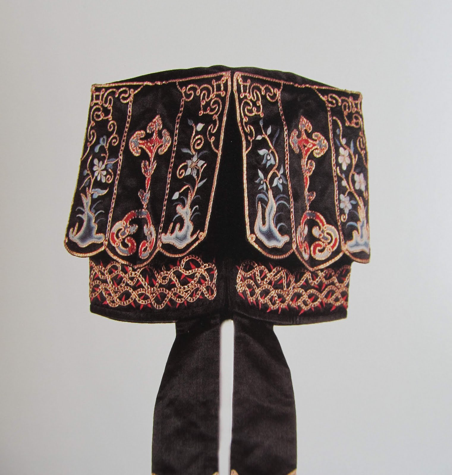 The Philippi Collection: The Chinese Jijin - 祭巾 (Tsikin, Tsikim, Tsi ...