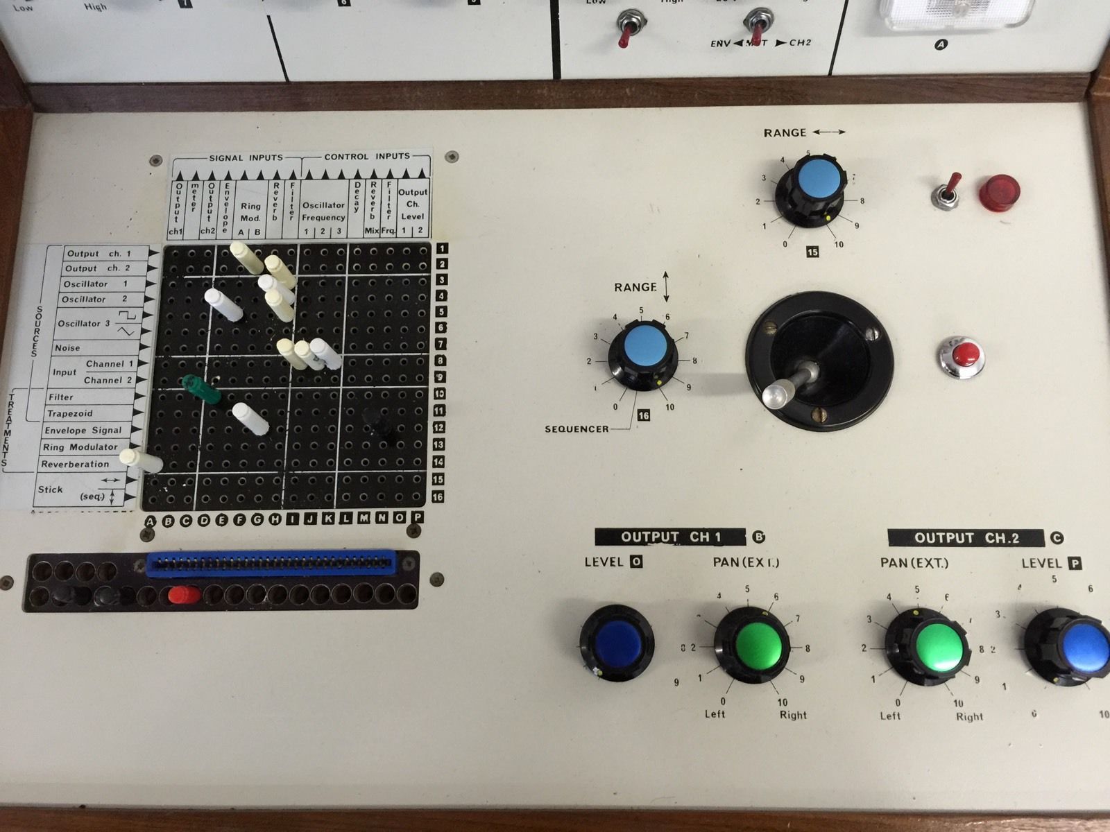 MATRIXSYNTH: 1970s EMS VCS3 Analogue Pin Matrix Synth