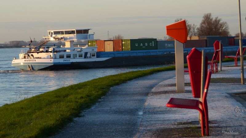 Rivier de Merwede Boven Hardinxveld