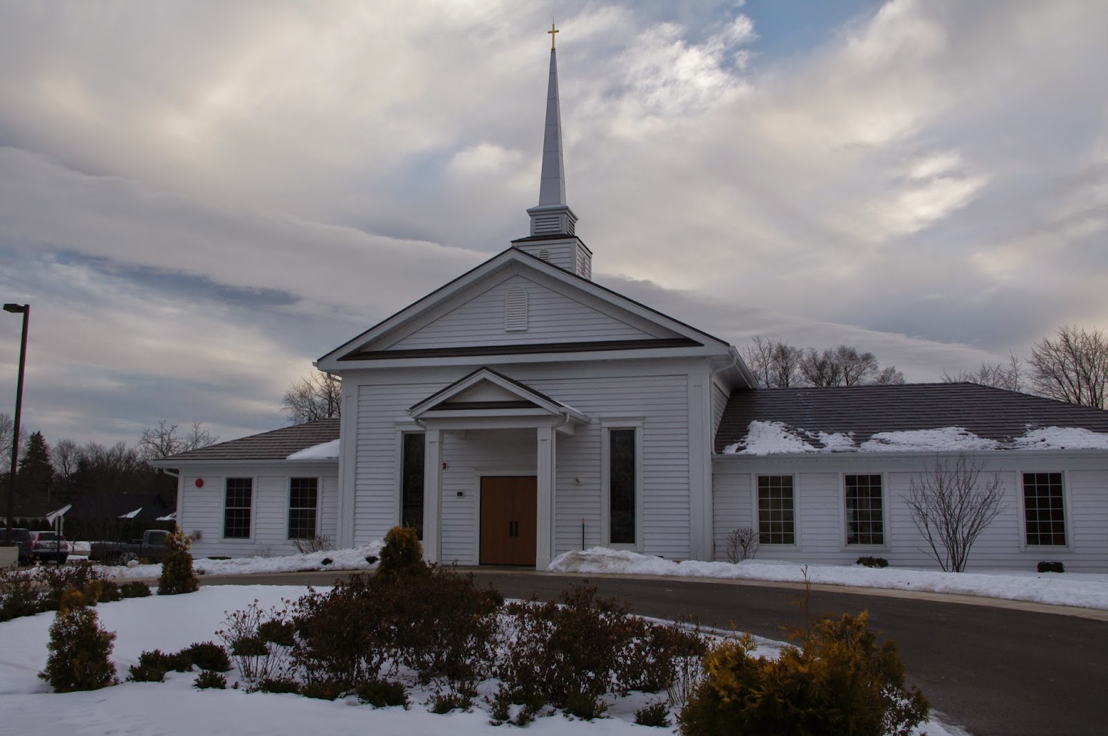 Observer Destinations: St. Paul the Apostle Church - Sandwich, Illinois