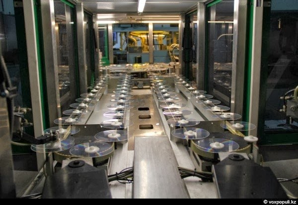 Terbongkarnya: Beginilah Cara Pembuatan Kepingan DVD