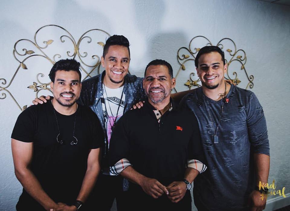 Barak entrevista al Pastor Ruddy Gracia - Mundo De Cristo | Música ...