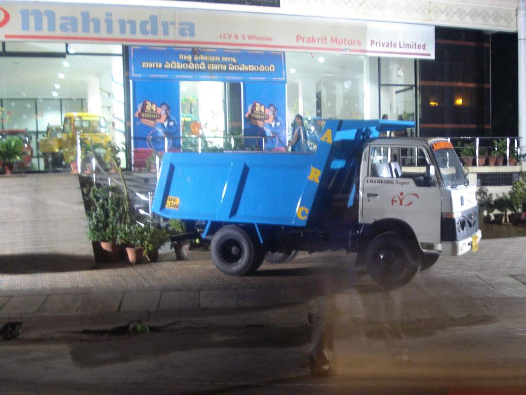 Automobile and Tipper Body Builders: Mahindra Mini Tipper Truck