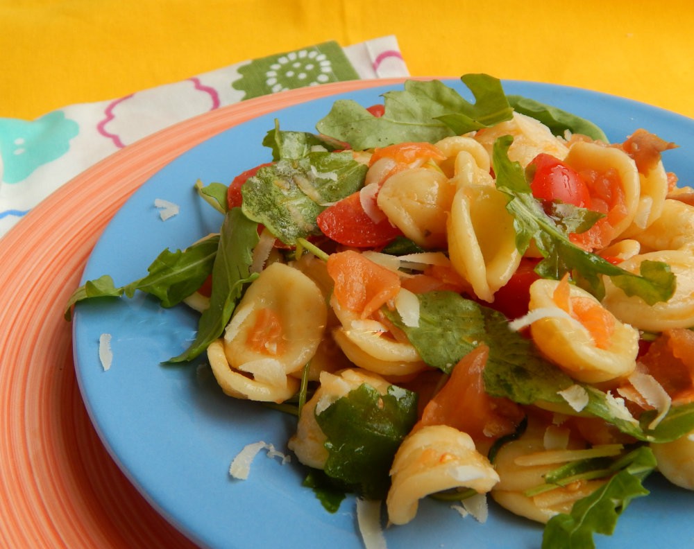 La dieta si fa cucinando...: PIATTO UNICO: PASTA FREDDA AL SALMONE ...