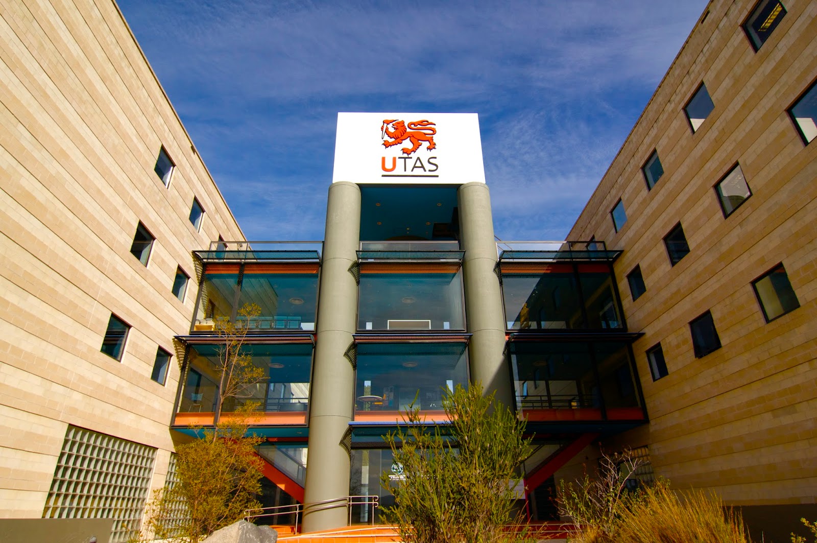 College of Tasmania ~ University of Australia