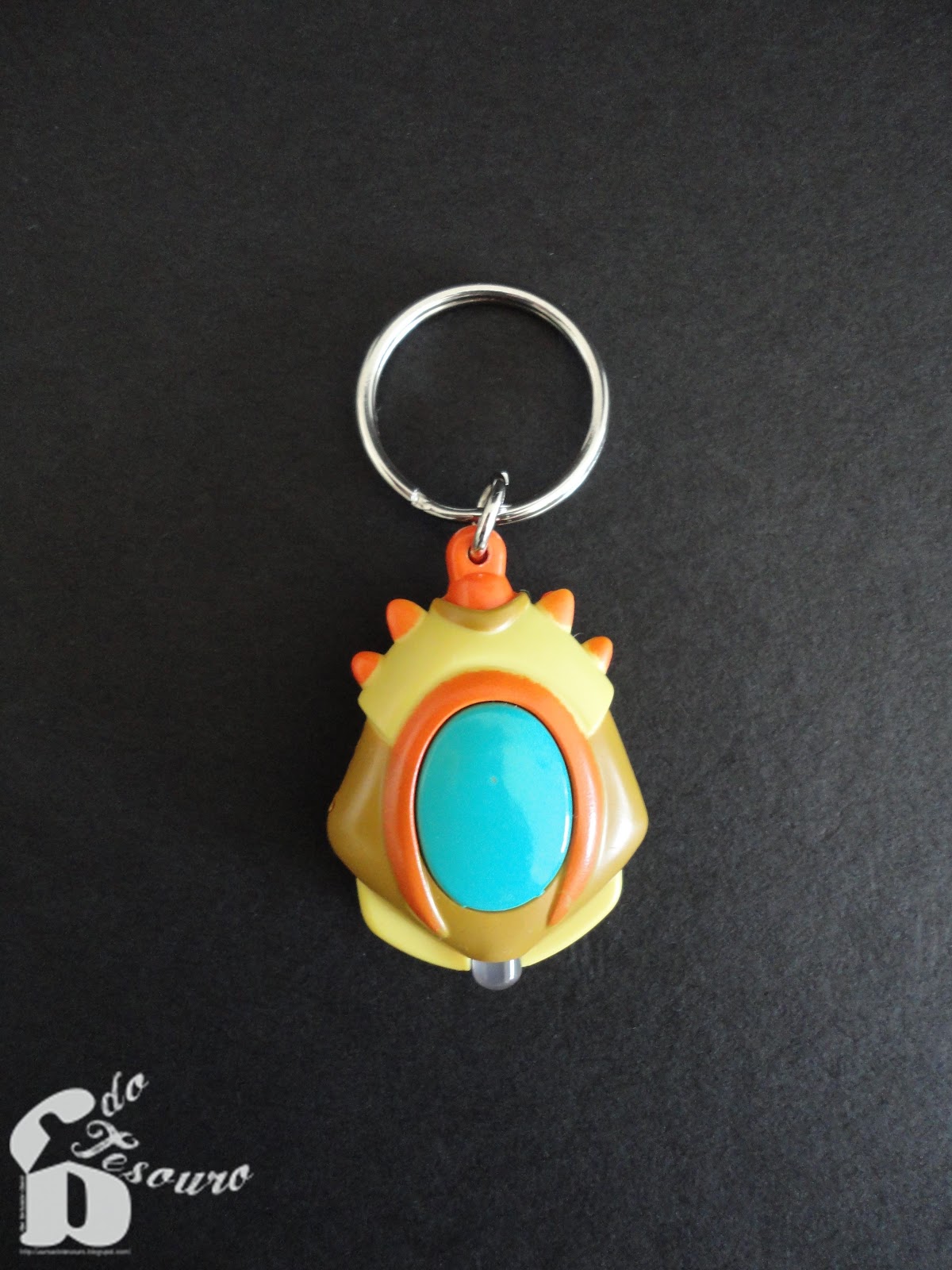 A ARCA DO TESOURO: Huntik: Secrets and Seekers - PVC