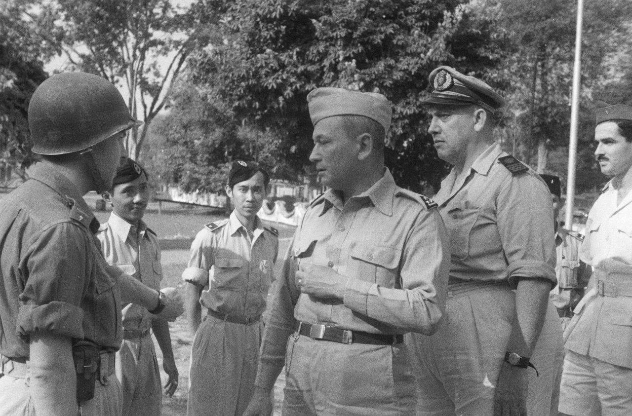 Indonesia Zaman Doeloe: Serah terima tangsi militer wilayah Surakarta ...