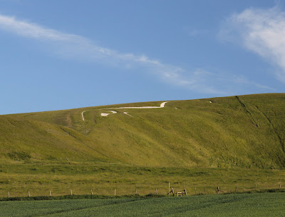 Torwen's Blog: Travelling through Oxfordshire: Uffington White Horse ...