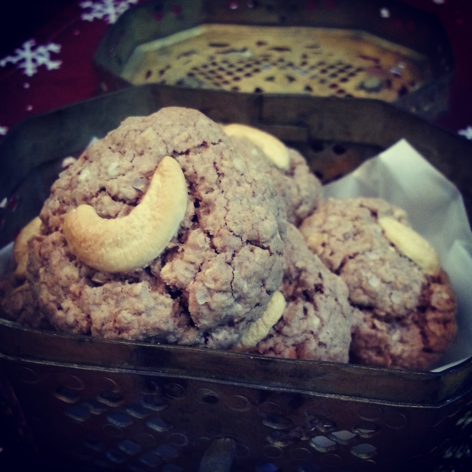 Reinventing Food by Apoorva: Chocolate Coconut Oatmeal Cookies