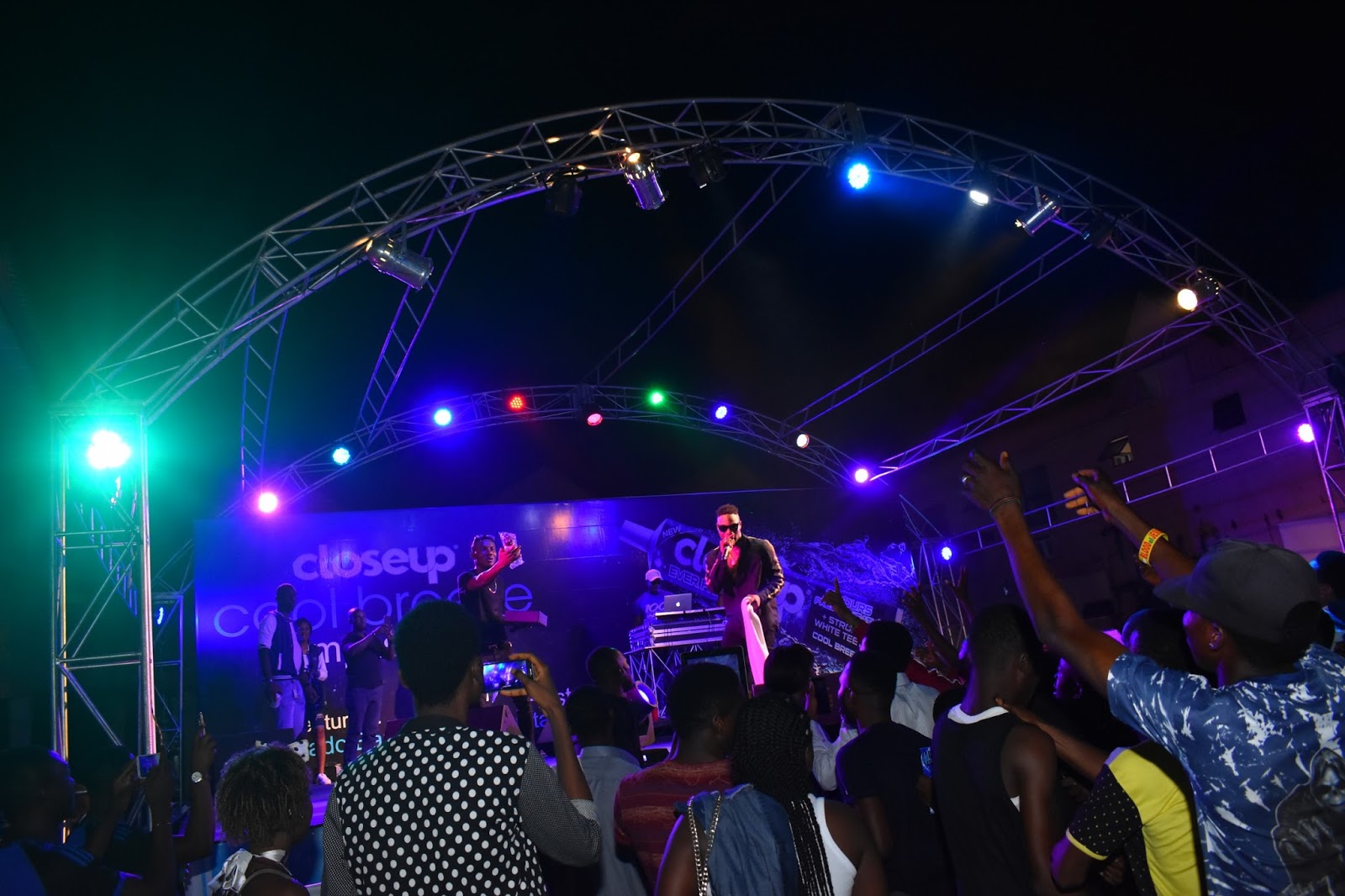 Reekado Banks, L.A.X, Humble Smith light up Benin at the Closeup Cool ...