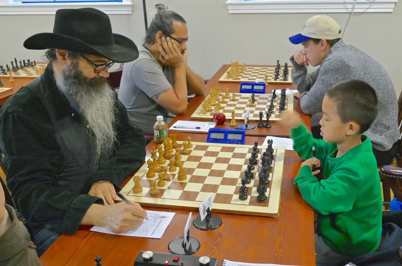 Boylston Chess Club Weblog: BCC NATIONAL CHESS DAY: THOMAS FANG 1ST ...