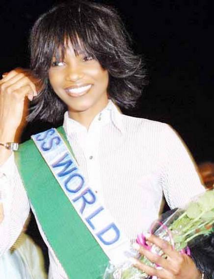 img-misscontest.net: Miss World 2001: Agbani Darego - Miss World, Miss ...