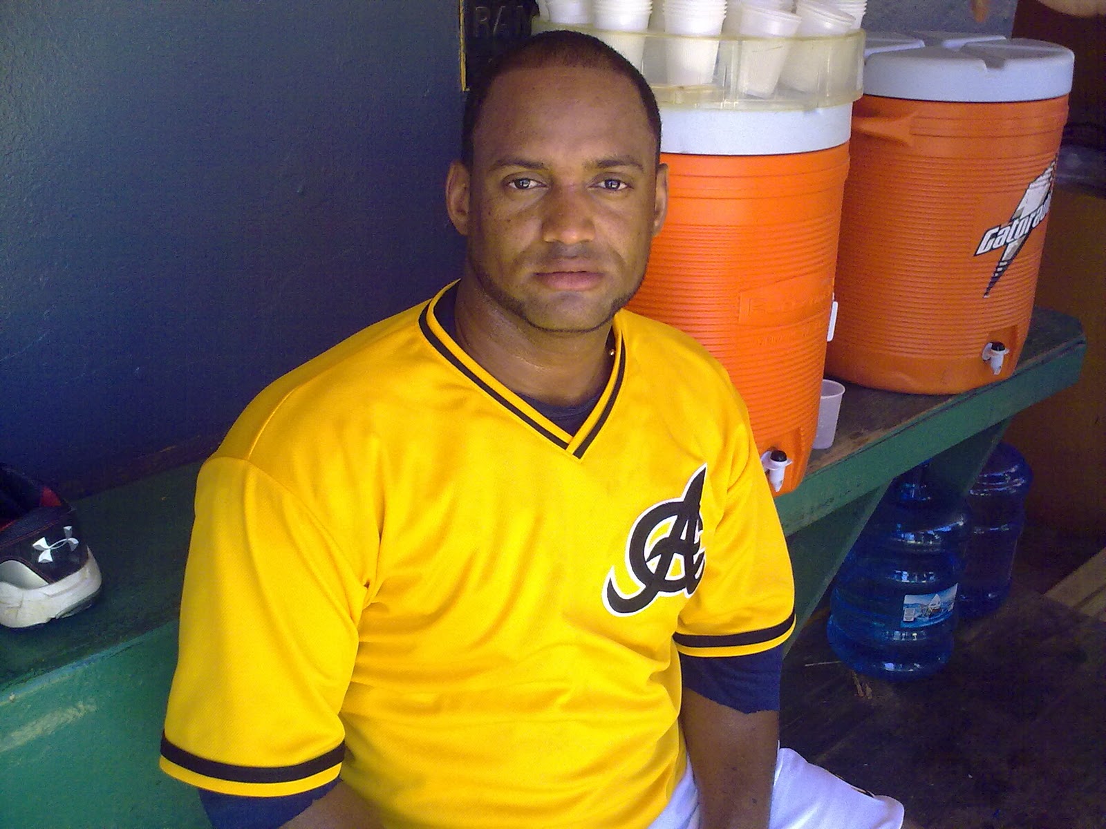 LO QUE PASO HOY: AGUILAS APAGAN ESTRELLAS EN SAN PEDRO......