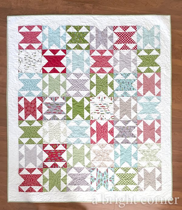 A Bright Corner: Christmas Chatterbox Quilt