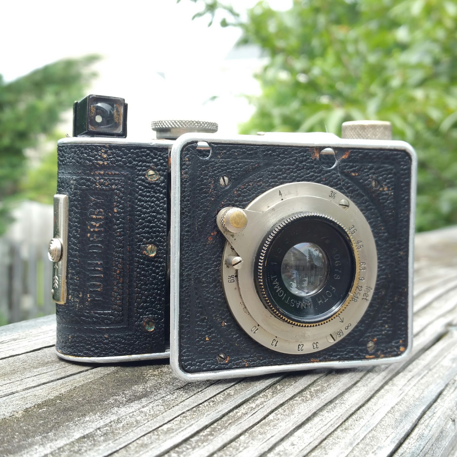 A Quirky Guy with a Camera: May the Foth be with you: The Derby Camera