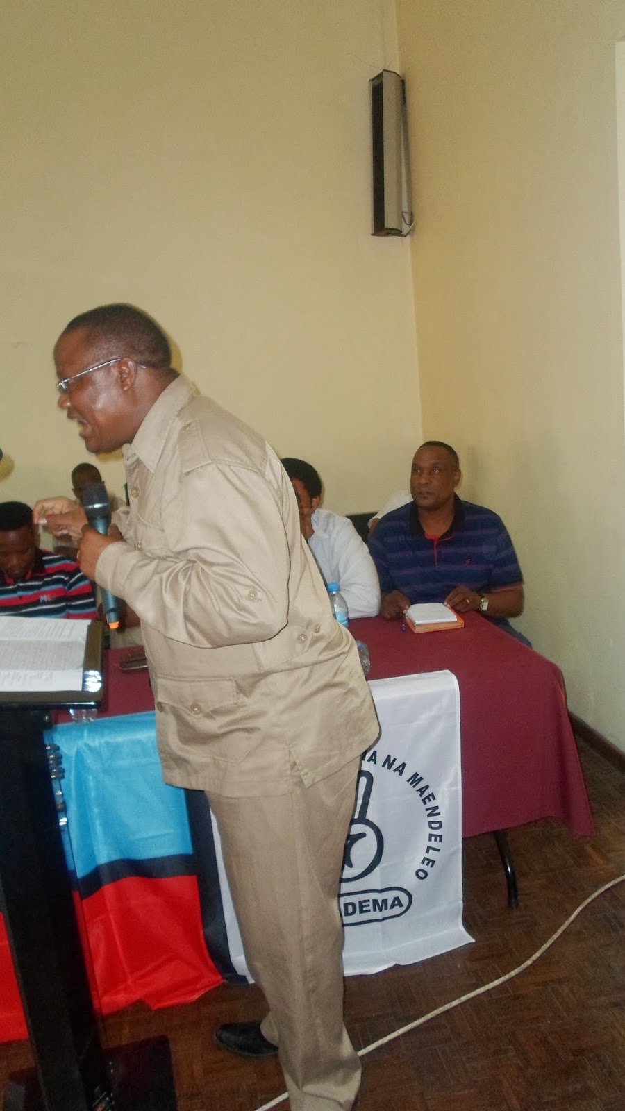 Mh.tundu lisu katika uzinduzi wa chaso mkoa wa arusha hapo jana ...