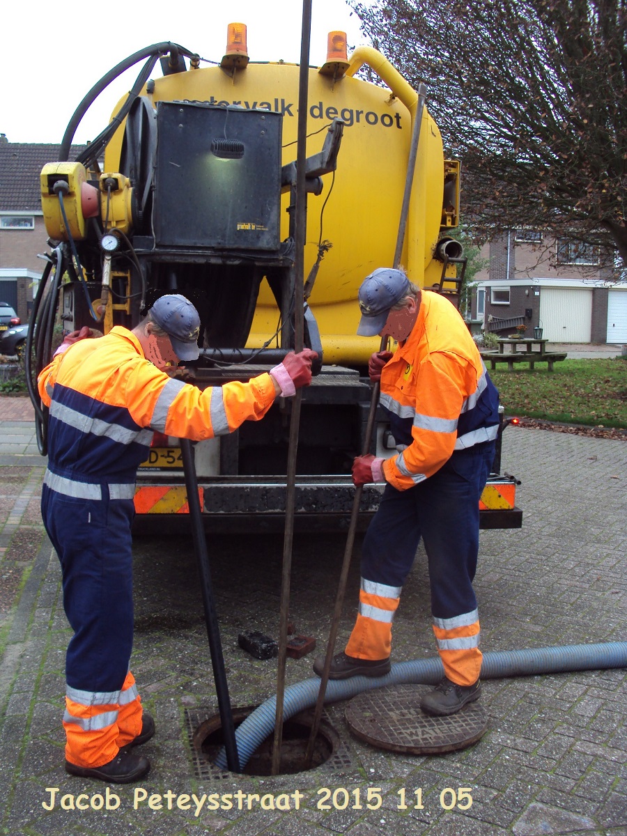 evodammer: Riool OK - Poepje Kan Door