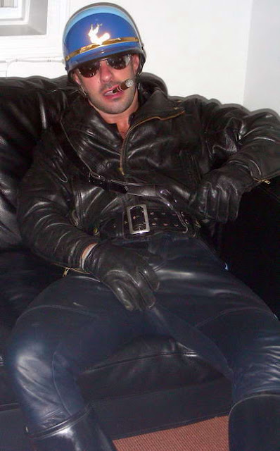 SARGE WOLF'S LOCKER: LEATHER CIGAR OFFICERS II