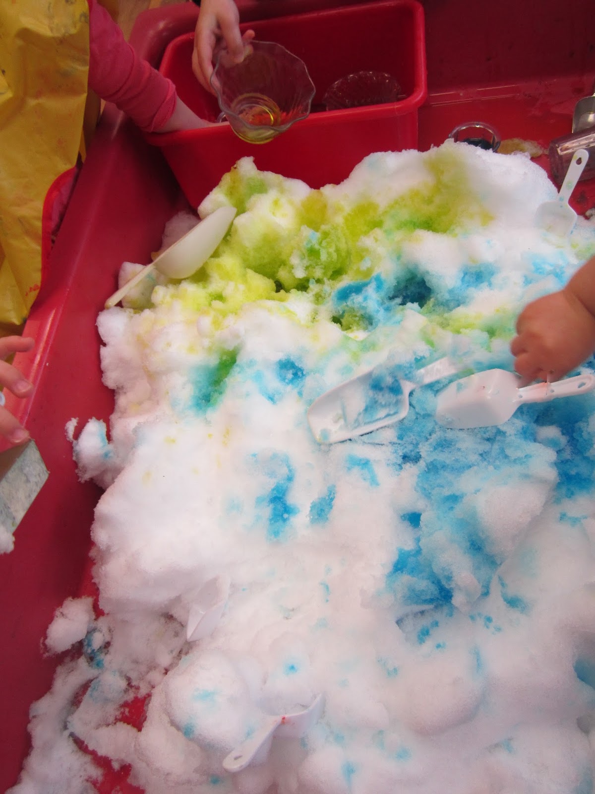 Explore Inspire EC: Snow and Colors