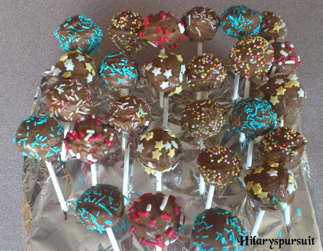 Dans la cuisine d'Hilary: Cake-pops au chocolat au lait / Milk ...