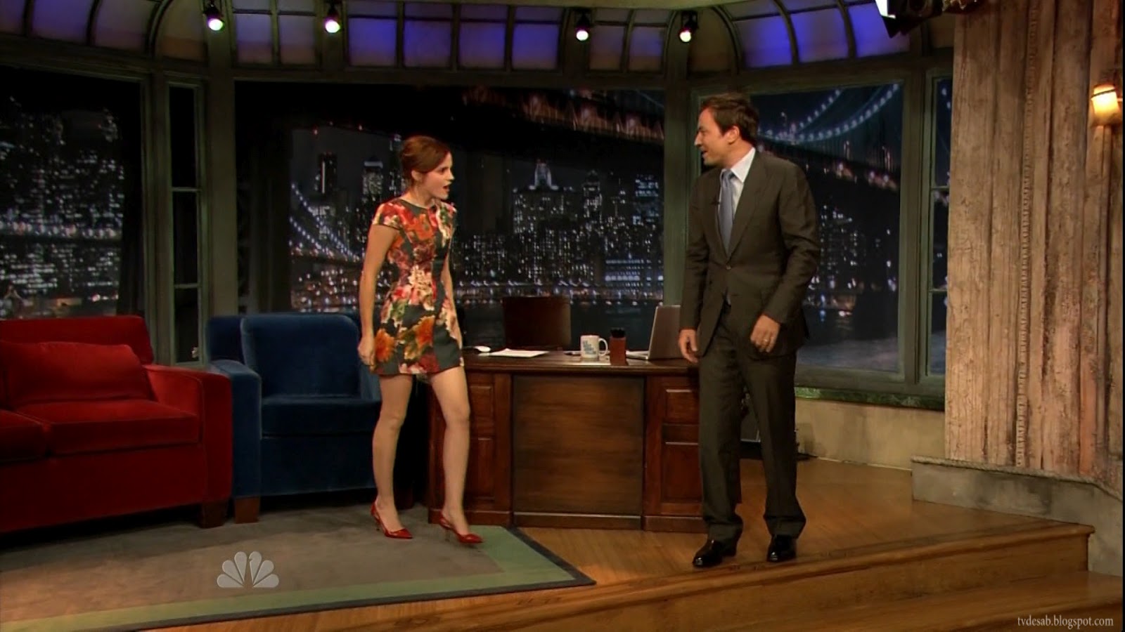 TVDeSab: Emma Watson - Late Night with Jimmy Fallon 09/13/2012