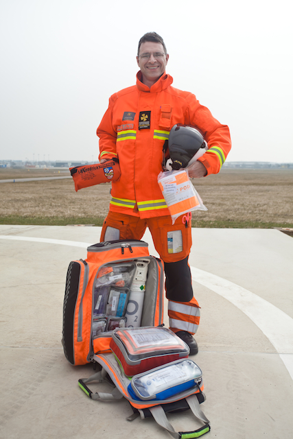 The Air Ambulance Service: A Day In The Life Of... An Air Ambulance ...